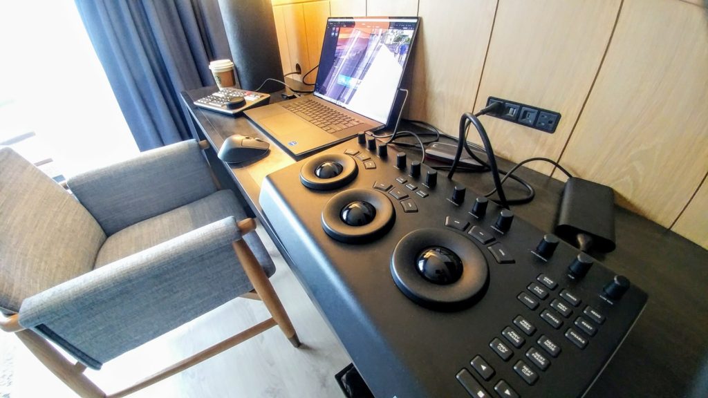 Building Your Editing & Grading Suite in a Hotel Room - Y.M.Cinema Magazine