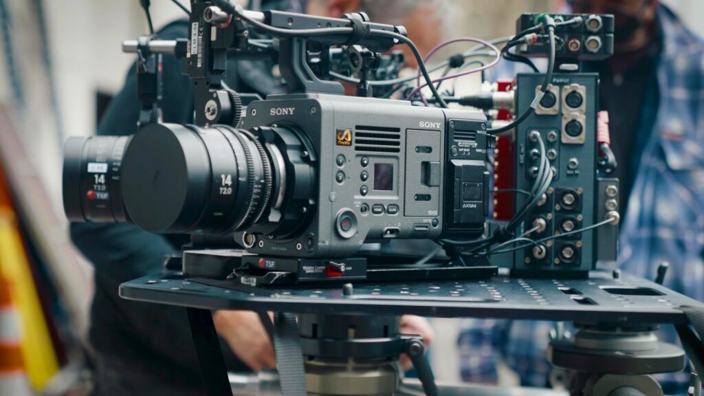 Shooting Plates: Multiple Cinema Cameras, or Ultra Wide Lens? - Y.M ...
